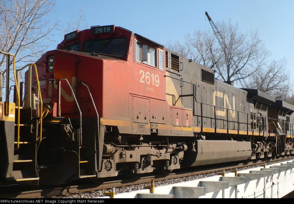 CN 2619